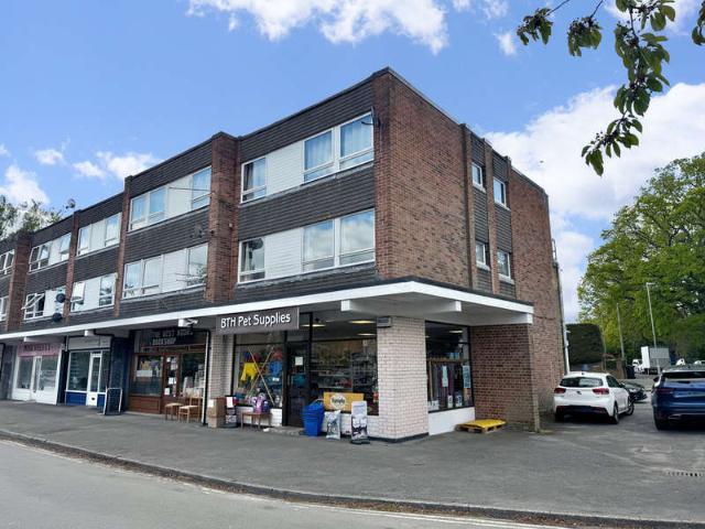 2 Bedroom Apartment Flat