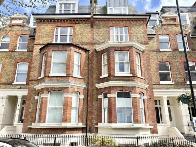 2 Bedroom Apartment Flat