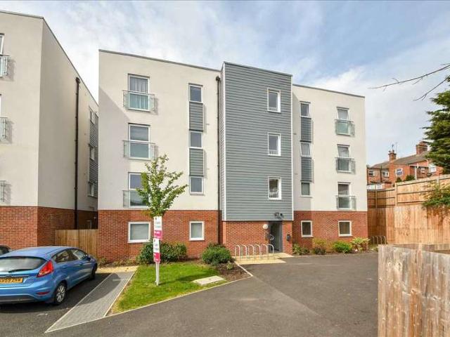 2 Bedroom Apartment Flat