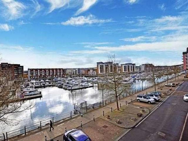 2 Bedroom Apartment Flat