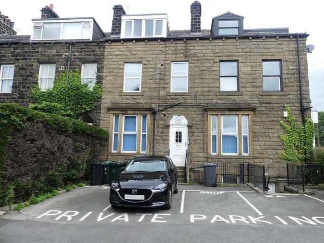 2 Bedroom Apartment Flat