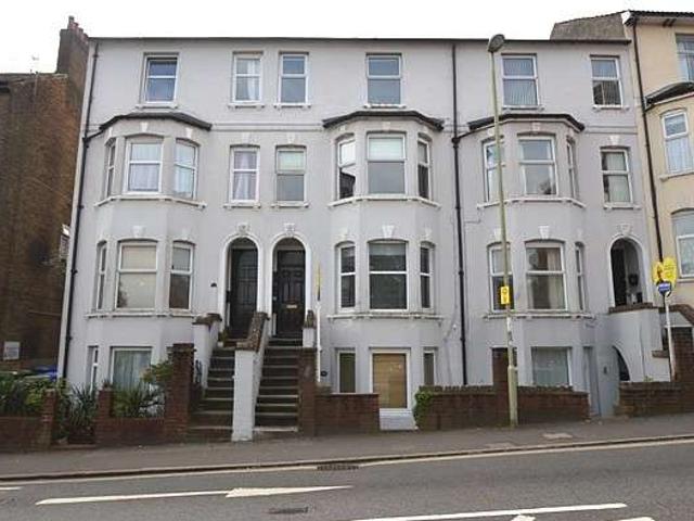 2 Bedroom Apartment Flat