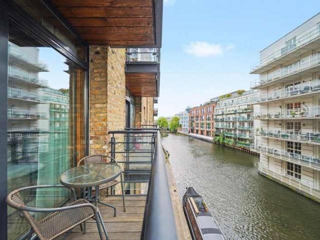 2 Bedroom Apartment Flat
