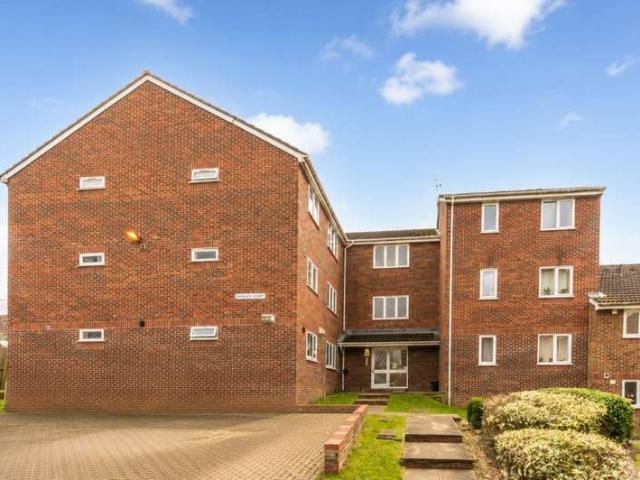 2 Bedroom Apartment Flat