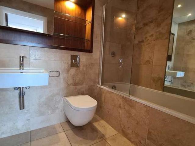 2 Bedroom Apartment Flat