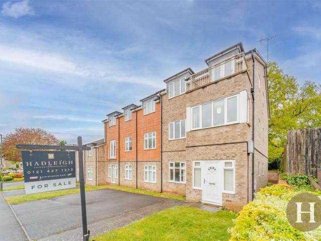 2 Bedroom Apartment Flat