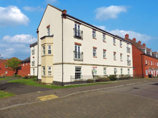 2 Bedroom Apartment Flat