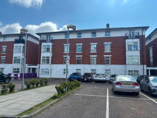 2 Bedroom Apartment Flat