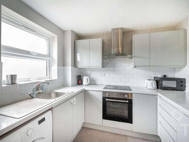2 Bedroom Apartment Flat