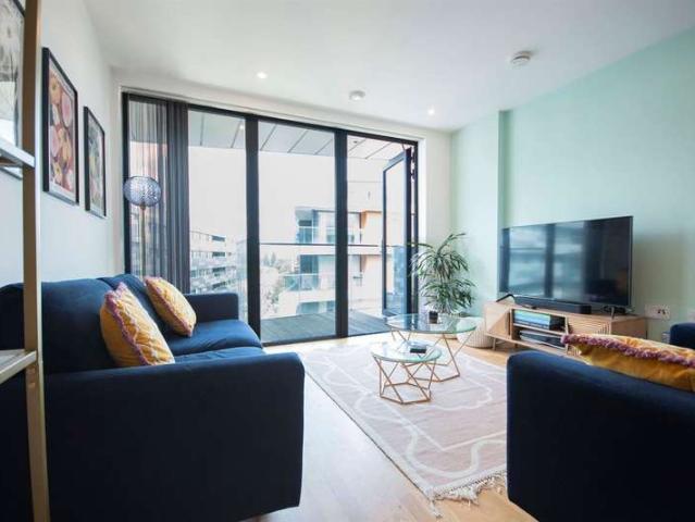 2 Bedroom Apartment Flat