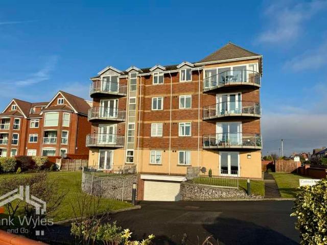 2 Bedroom Apartment Flat