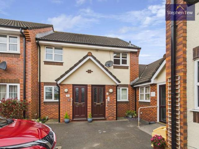 2 Bedroom Apartment Flat