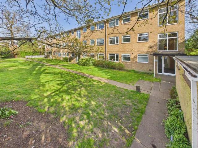 2 Bedroom Apartment Flat