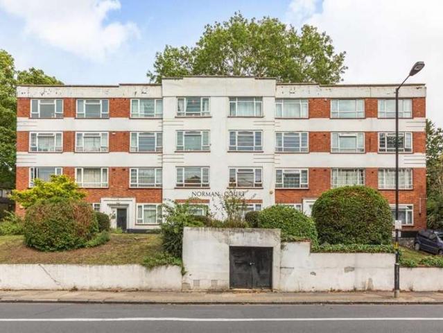 2 Bedroom Apartment Flat