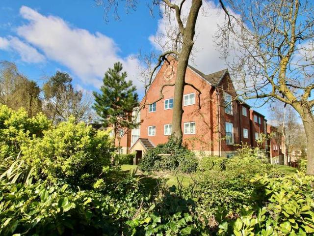 2 Bedroom Apartment Flat