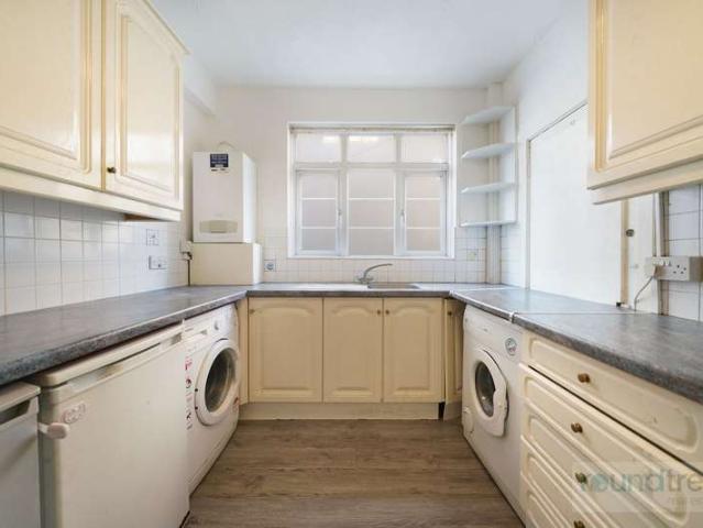 2 Bedroom Apartment Flat