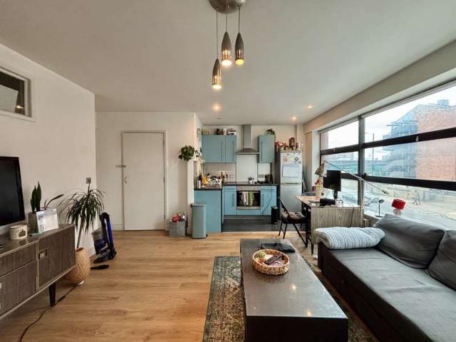 2 Bedroom Apartment Flat
