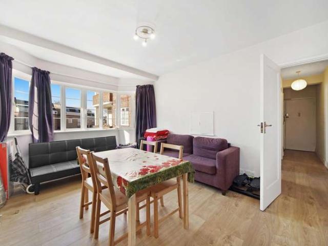 2 Bedroom Apartment Flat