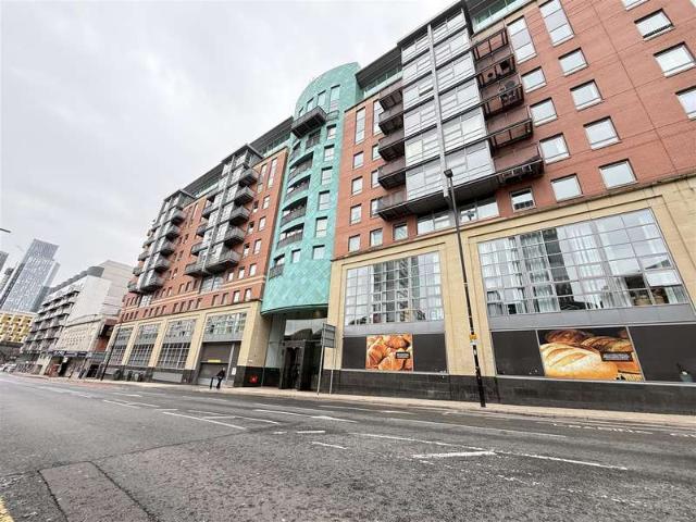 2 Bedroom Apartment Flat