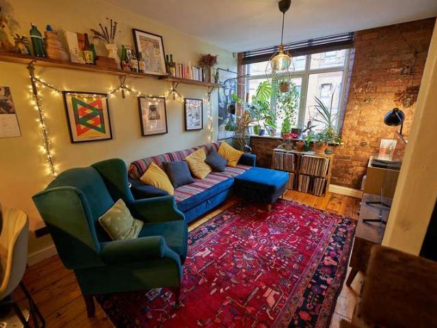2 Bedroom Apartment Flat