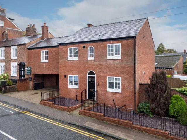 2 Bedroom Apartment Flat