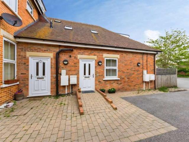 2 Bedroom Apartment Flat