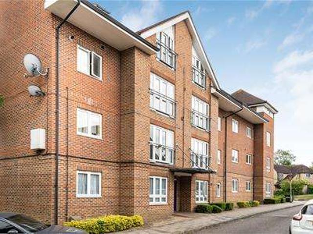 2 Bedroom Apartment Flat