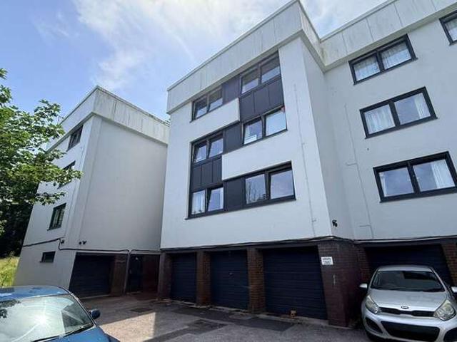 2 Bedroom Apartment Flat