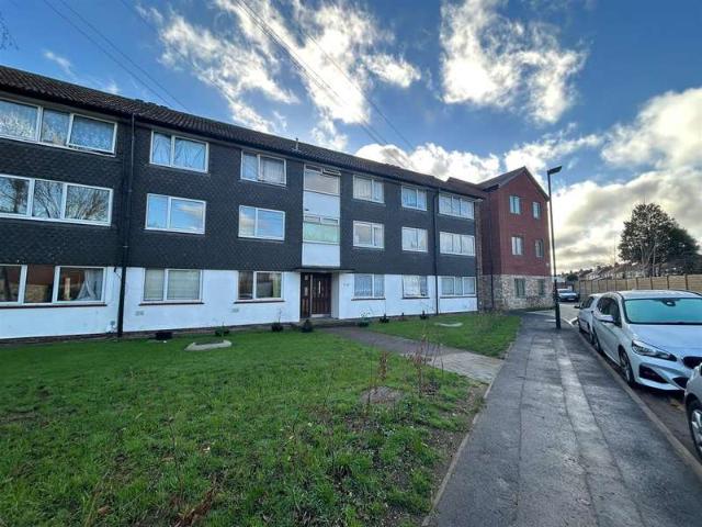 2 Bedroom Apartment Flat