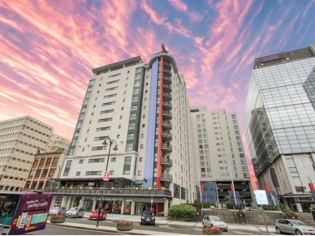 2 Bedroom Apartment Flat
