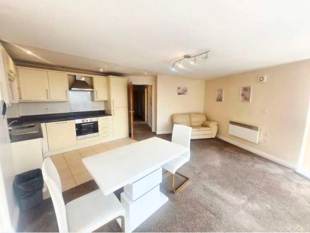 2 Bedroom Apartment Flat