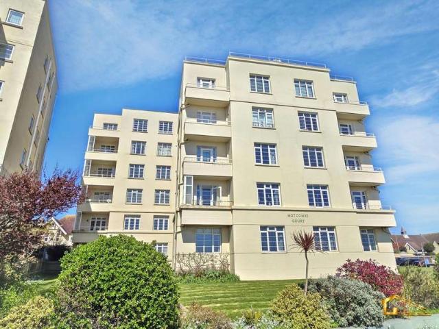 2 Bedroom Apartment Flat