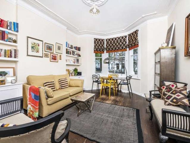 2 Bedroom Apartment Flat