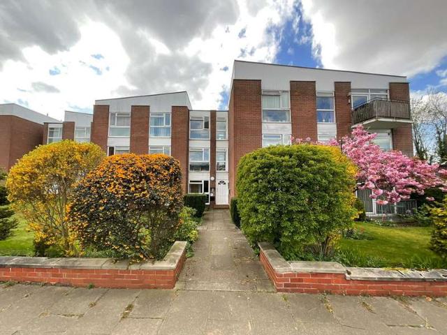 2 Bedroom Apartment Flat