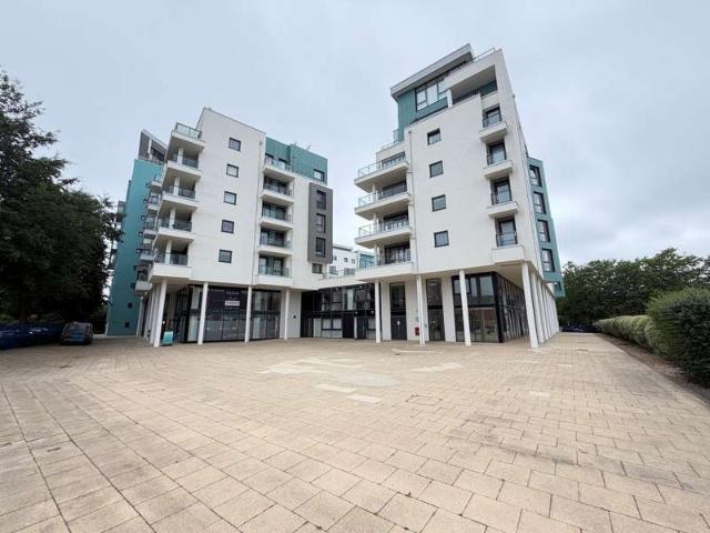 2 Bedroom Apartment Flat