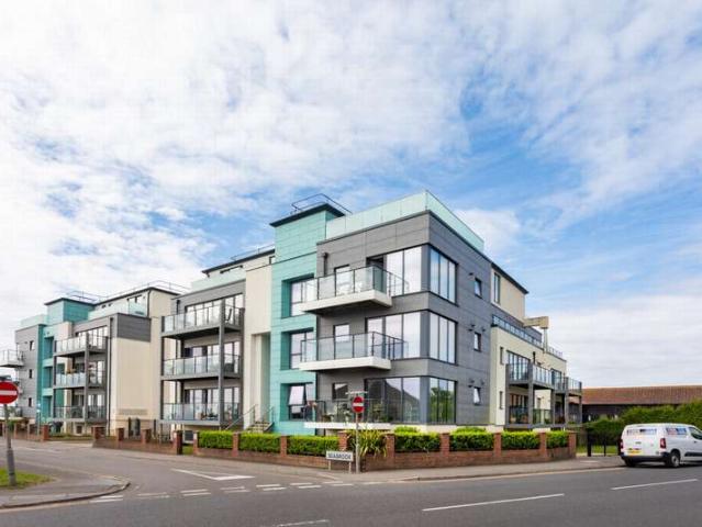 2 Bedroom Apartment Flat