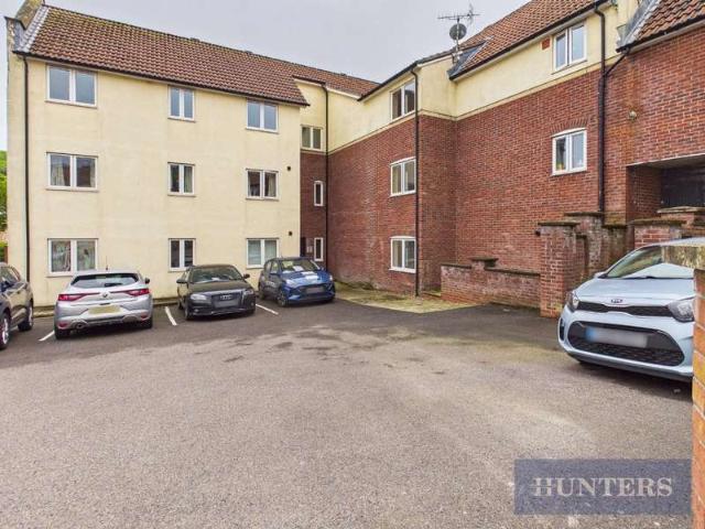 2 Bedroom Apartment Flat
