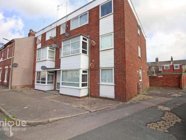 2 Bedroom Apartment Flat