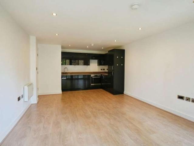2 Bedroom Apartment Flat