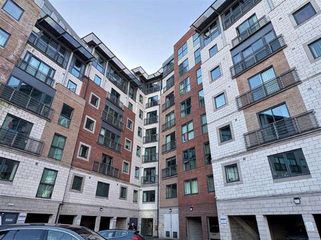 2 Bedroom Apartment Flat