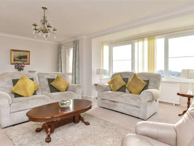 2 Bedroom Apartment Flat