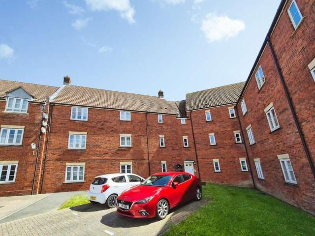 2 Bedroom Apartment Flat