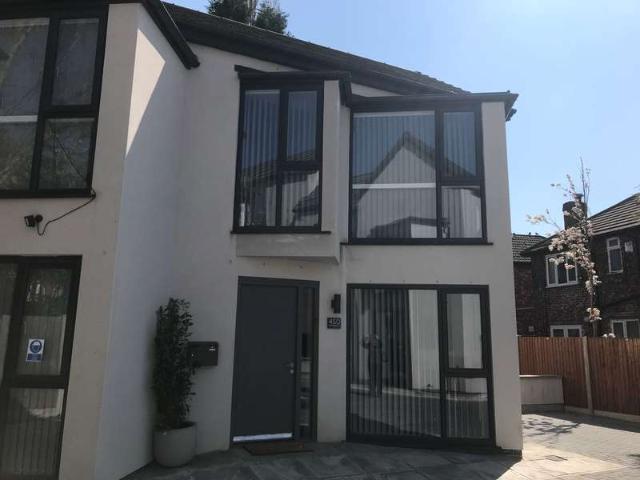2 Bedroom Apartment Flat