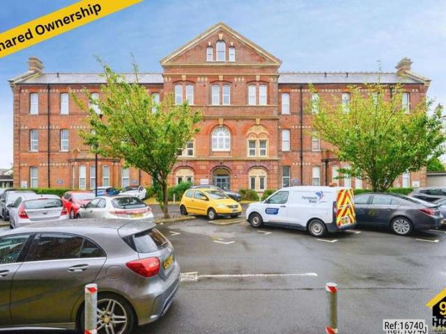 2 Bedroom Apartment Flat