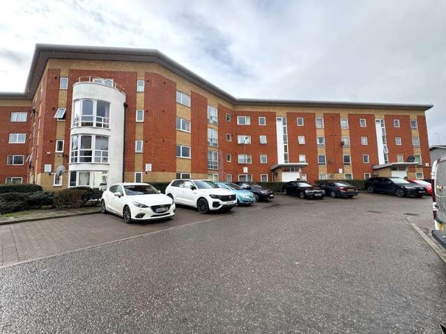 2 Bedroom Apartment Flat