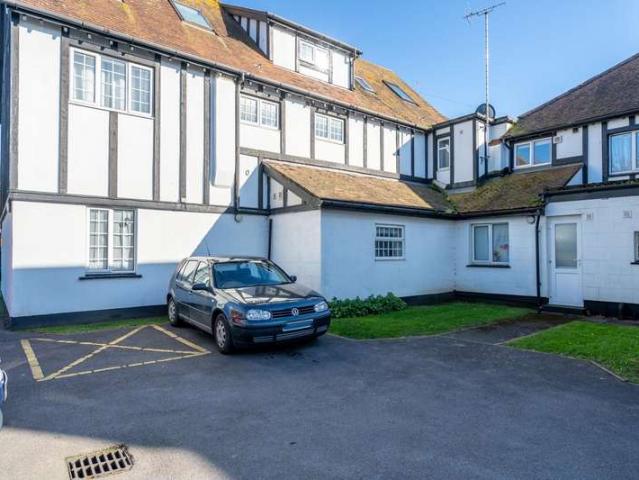 2 Bedroom Apartment Flat