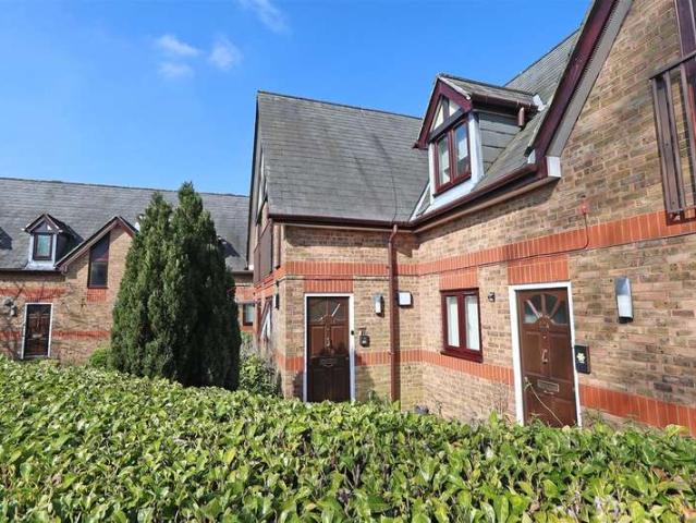 2 Bedroom Apartment Flat