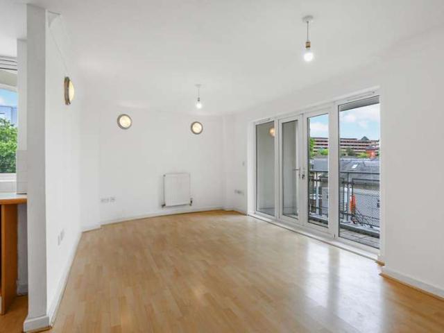 2 Bedroom Apartment Flat