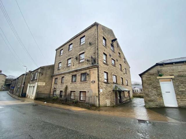 2 Bedroom Apartment Flat