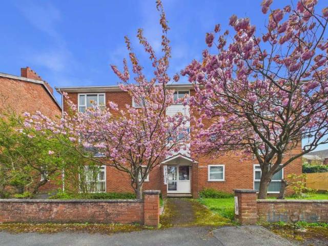 2 Bedroom Apartment Flat